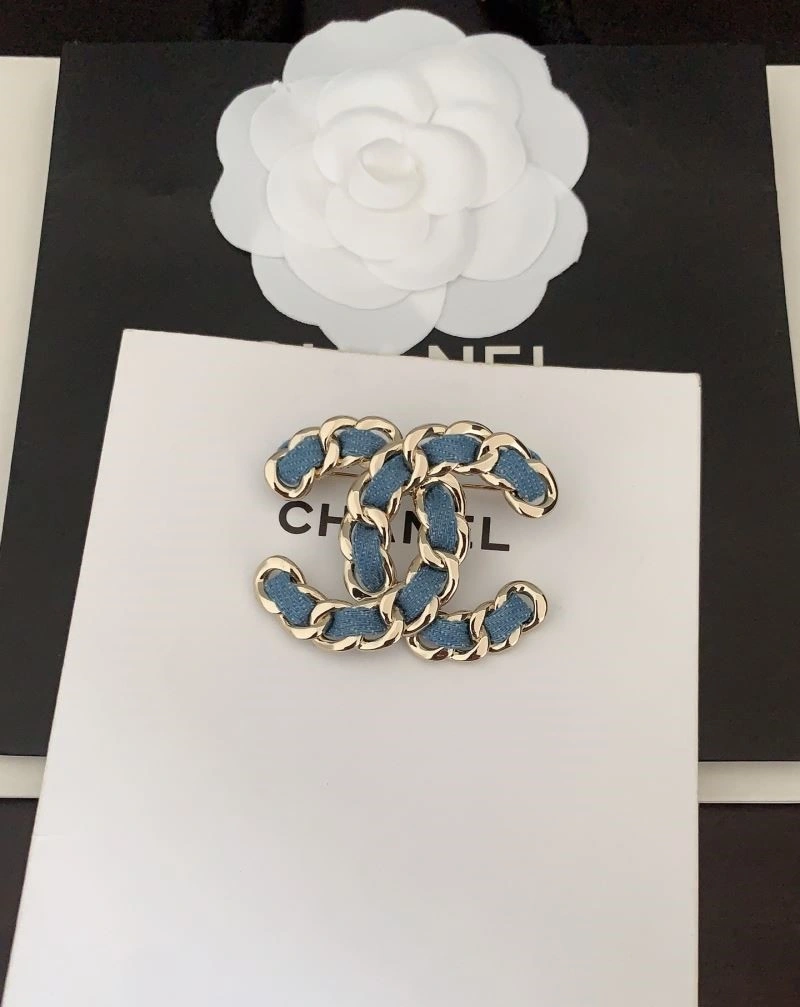 Exact replica Chanel Brooches