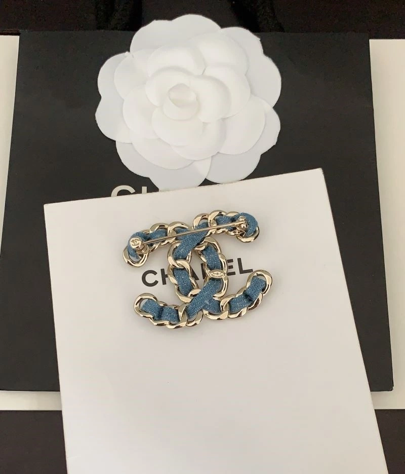 Exact replica Chanel Brooches