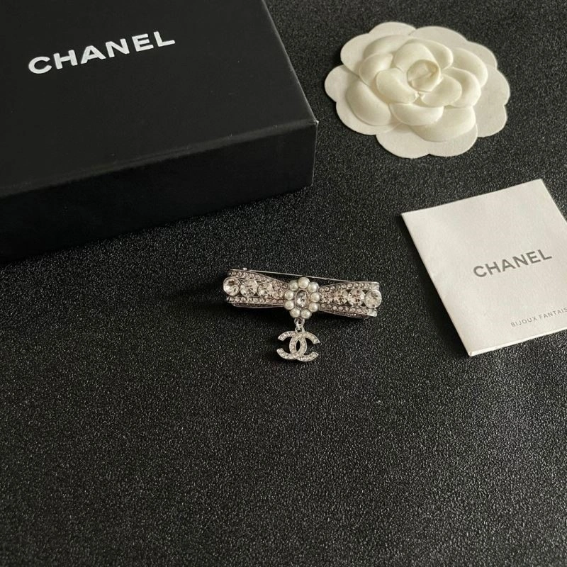 Precise copy Chanel Brooches