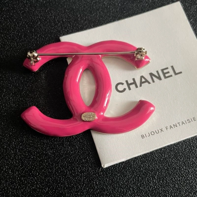 High accuracy Chanel Brooches