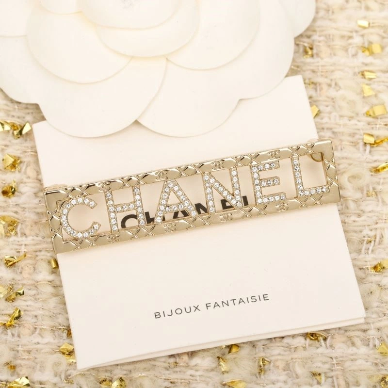 Top match Chanel Brooches
