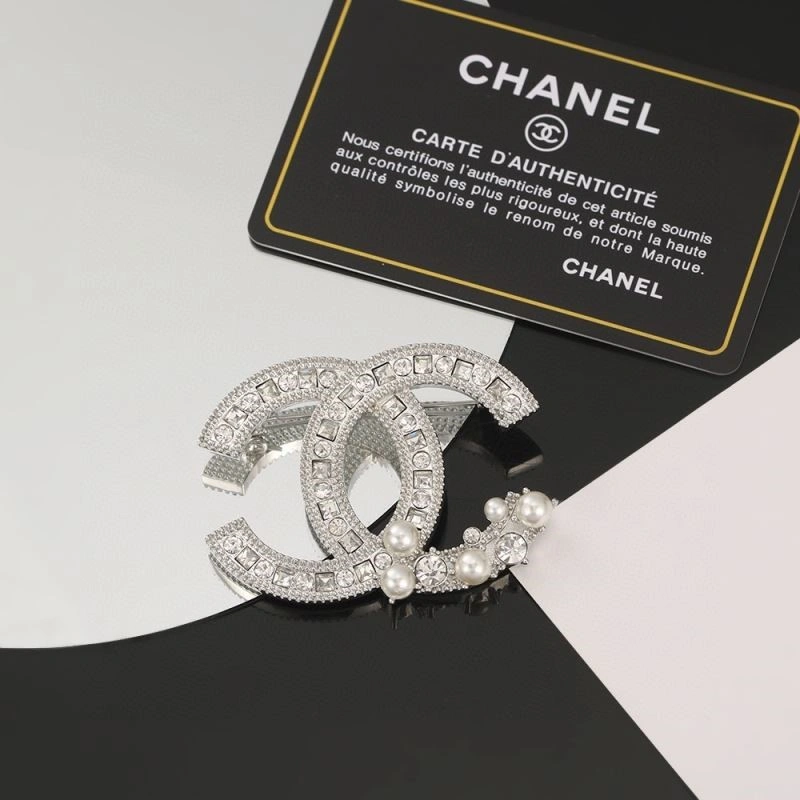 Exact replica Chanel Brooches