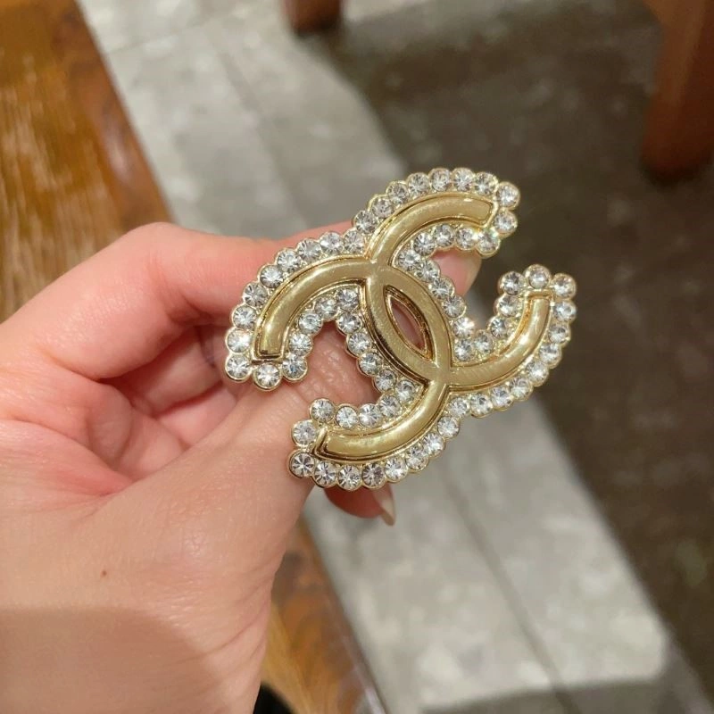 Official Chanel Brooches