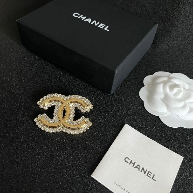Official Chanel Brooches