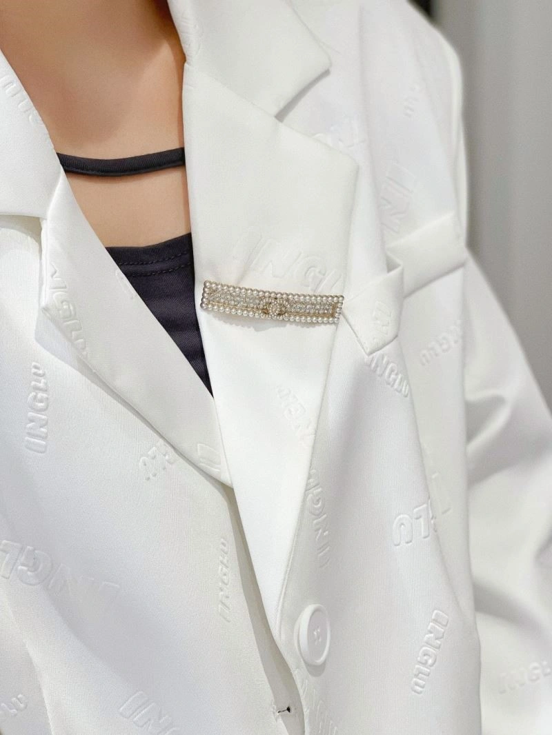 Inexpensive Chanel Brooches