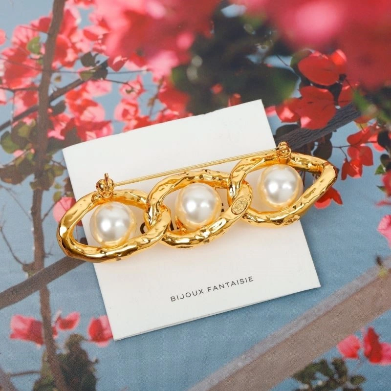 Legit Chanel Brooches