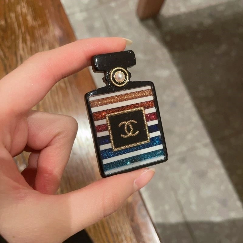 Brand-authenticated Chanel Brooches