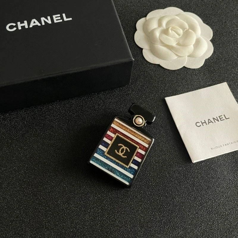 Brand-authenticated Chanel Brooches
