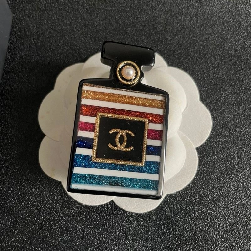 Brand-authenticated Chanel Brooches