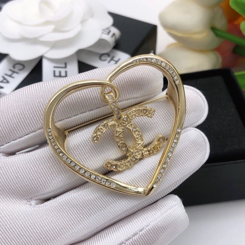 Legit Chanel Brooches