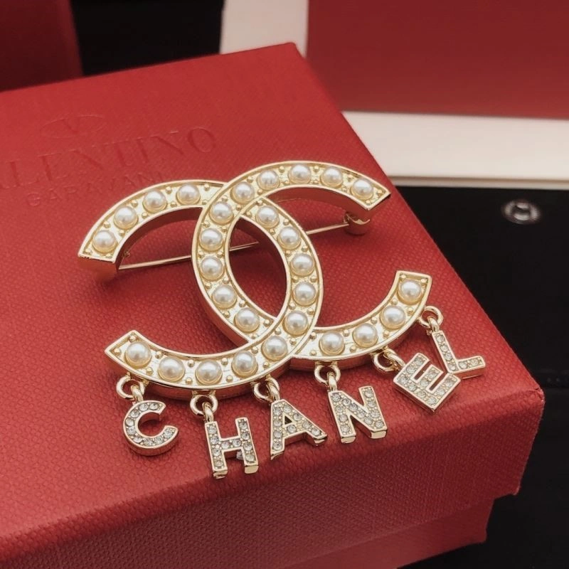 Brand-original Chanel Brooches