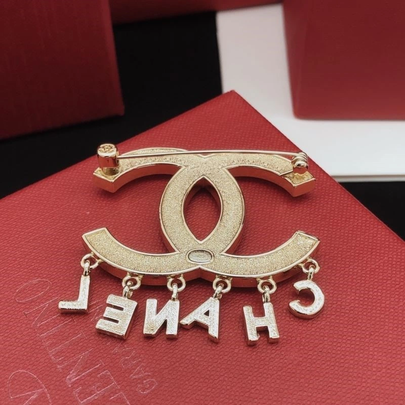 Brand-original Chanel Brooches