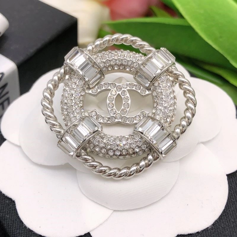 Brand-original Chanel Brooches