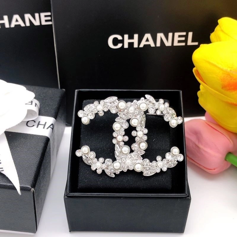 Official Chanel Brooches