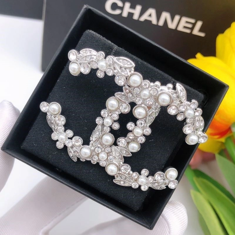 Official Chanel Brooches
