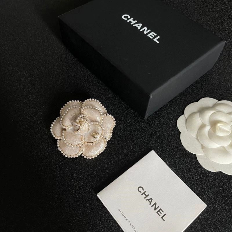 Official Chanel Brooches