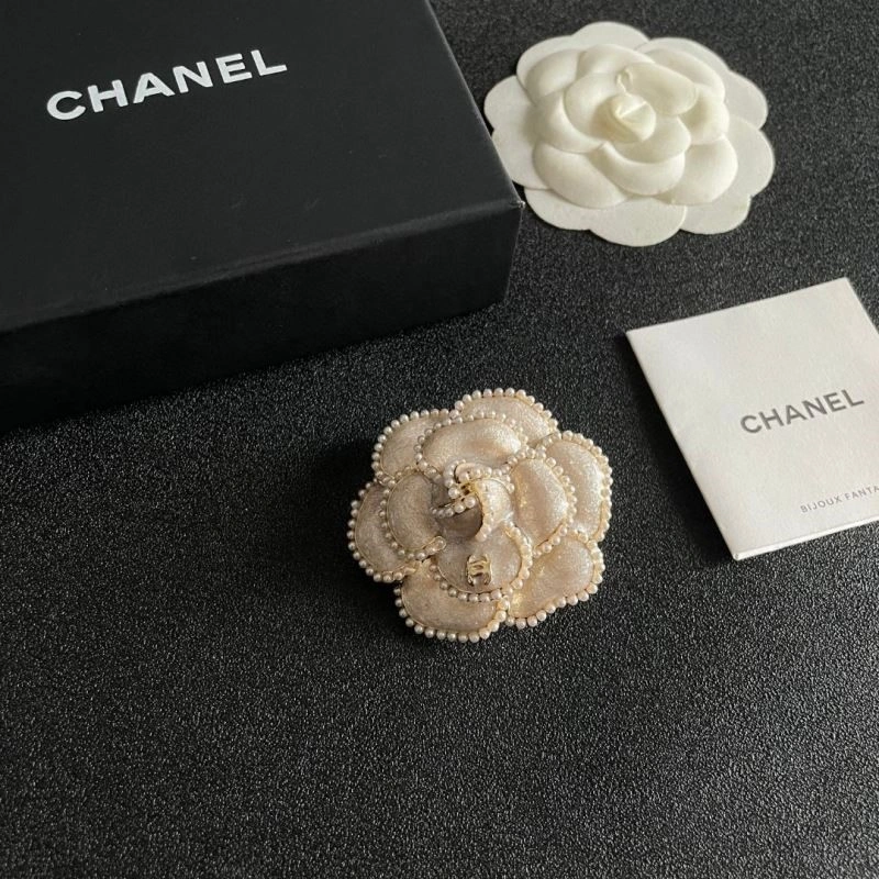 Official Chanel Brooches