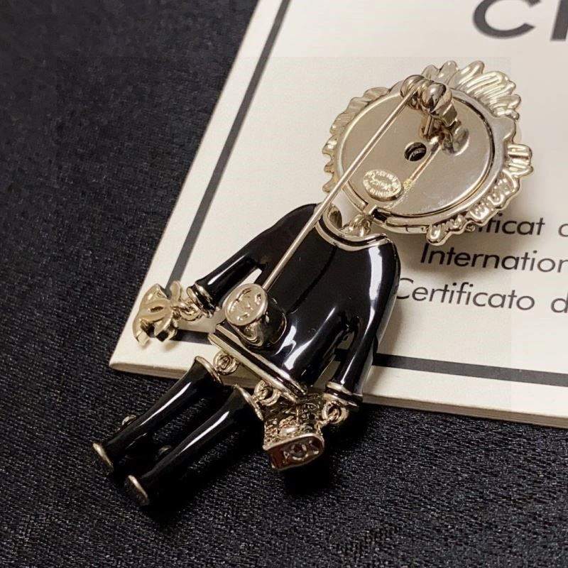 Official Chanel Brooches