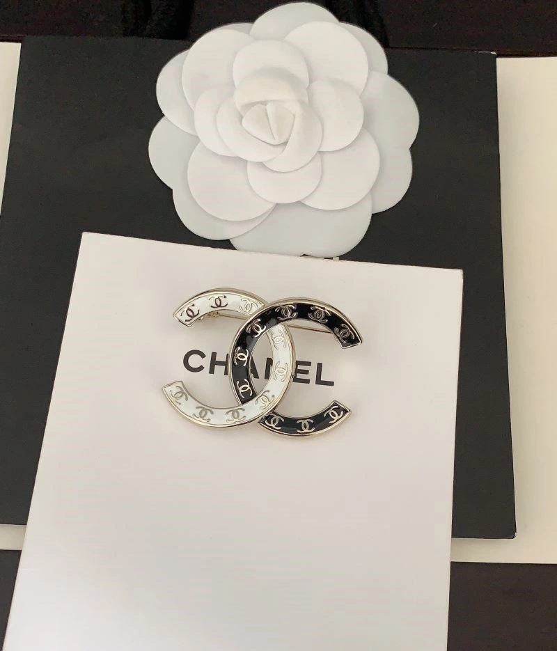 Legit Chanel Brooches