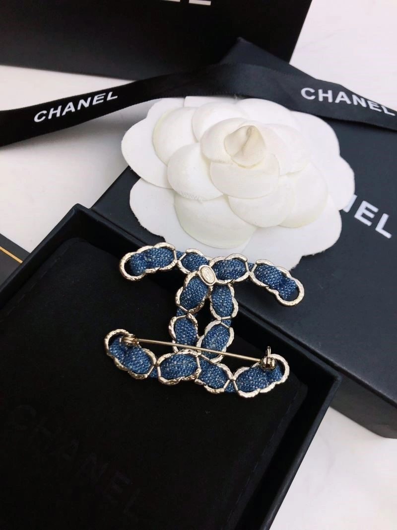 Brand-authenticated Chanel Brooches