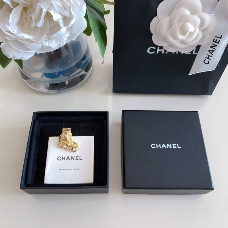 Economical Chanel Brooches