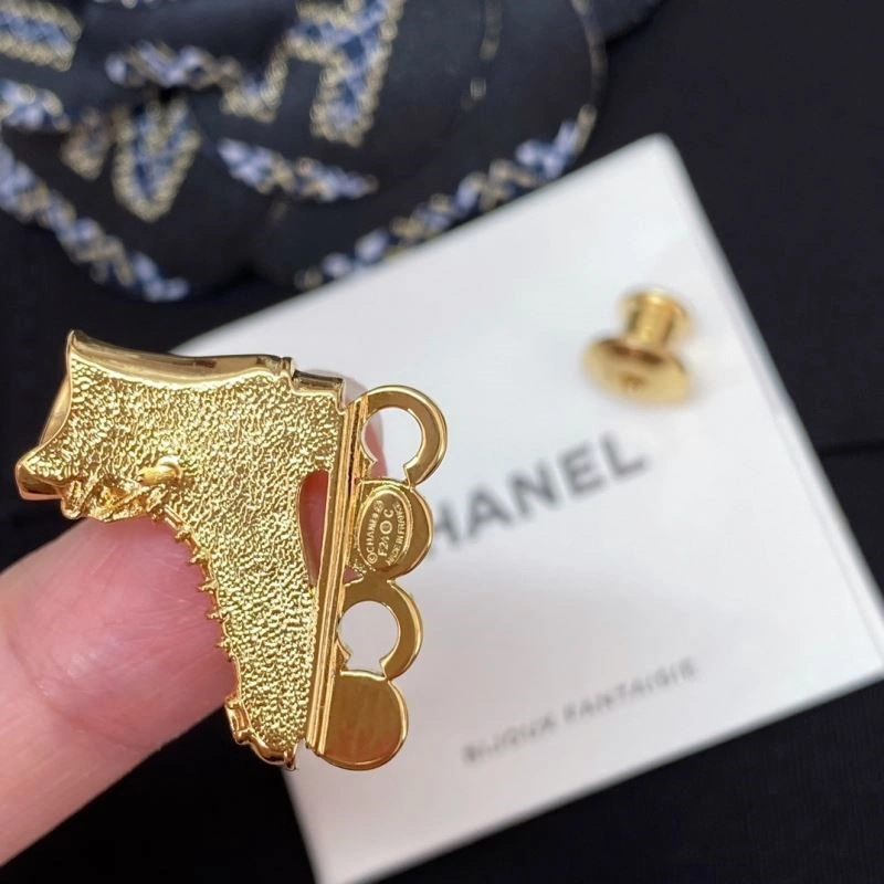 Economical Chanel Brooches