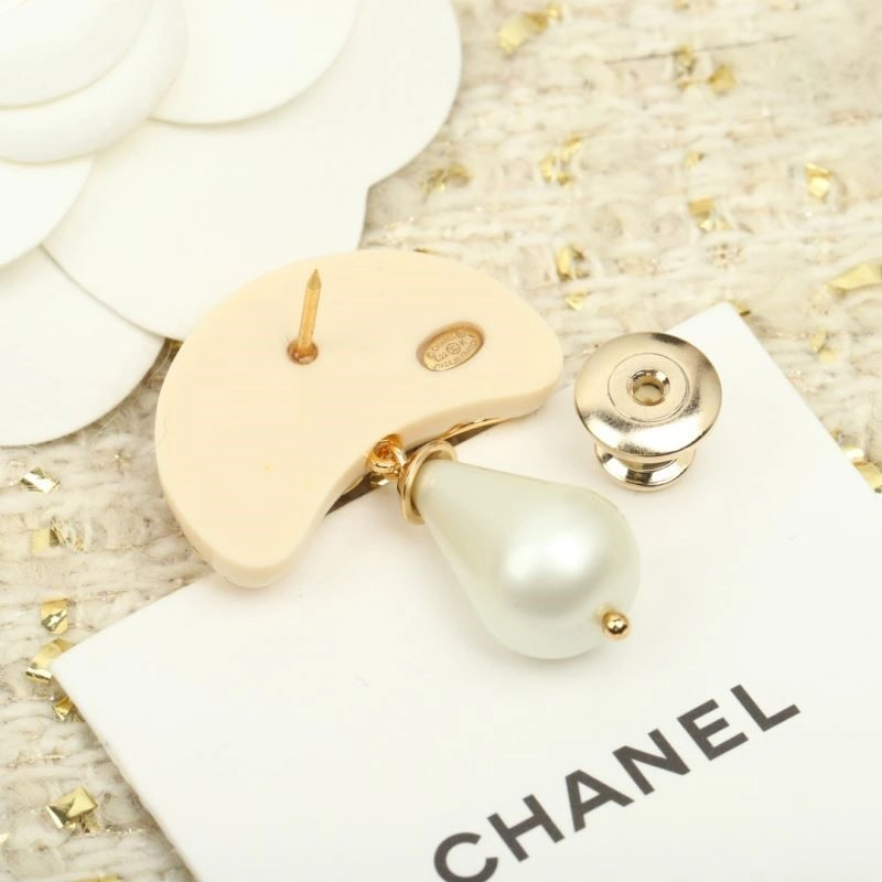 High accuracy Chanel Brooches