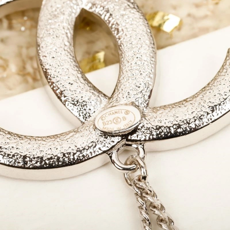 Exact replica Chanel Brooches