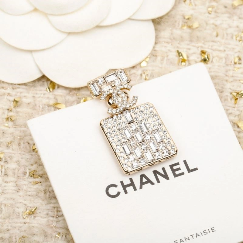 Brand-authenticated Chanel Brooches
