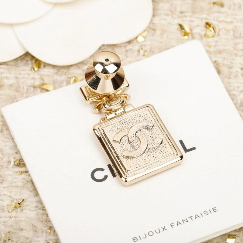 Brand-authenticated Chanel Brooches