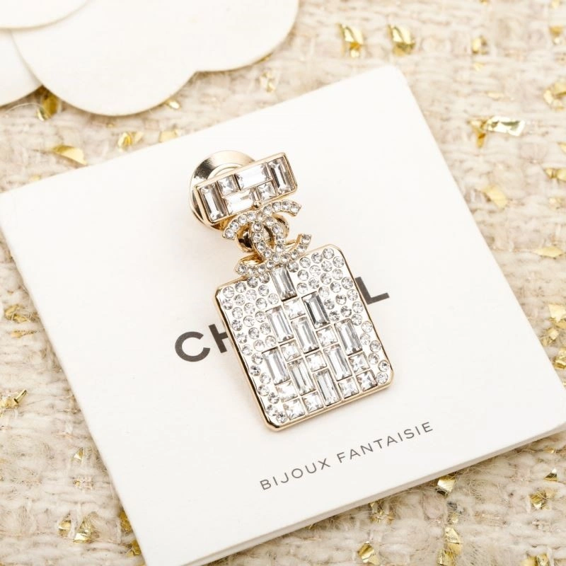 Brand-authenticated Chanel Brooches
