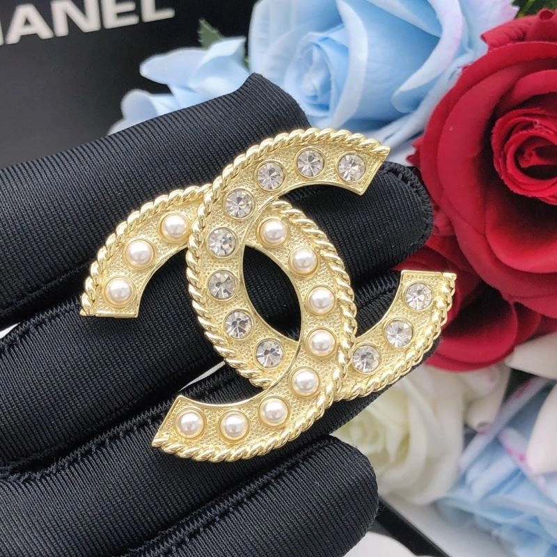 High accuracy Chanel Brooches