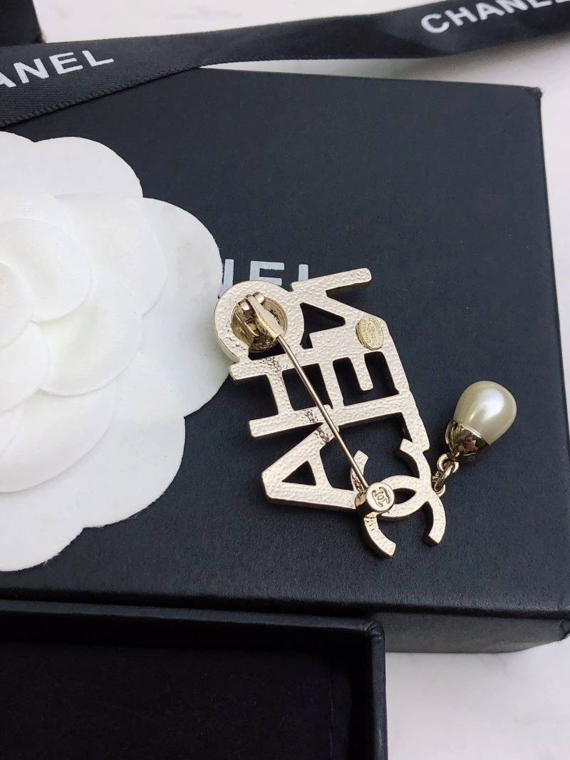 Brand-original Chanel Brooches