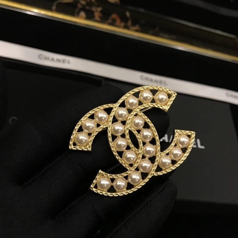 Official Chanel Brooches