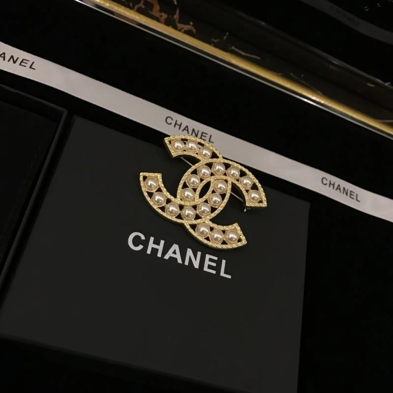 Official Chanel Brooches