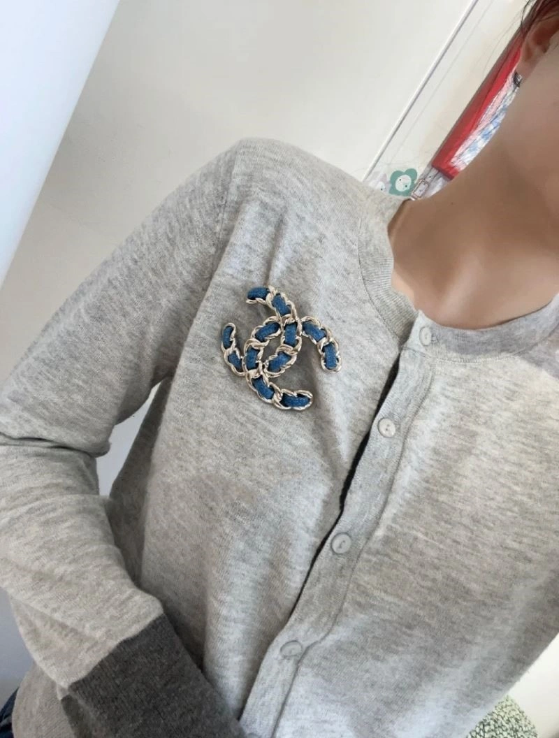 Economical Chanel Brooches