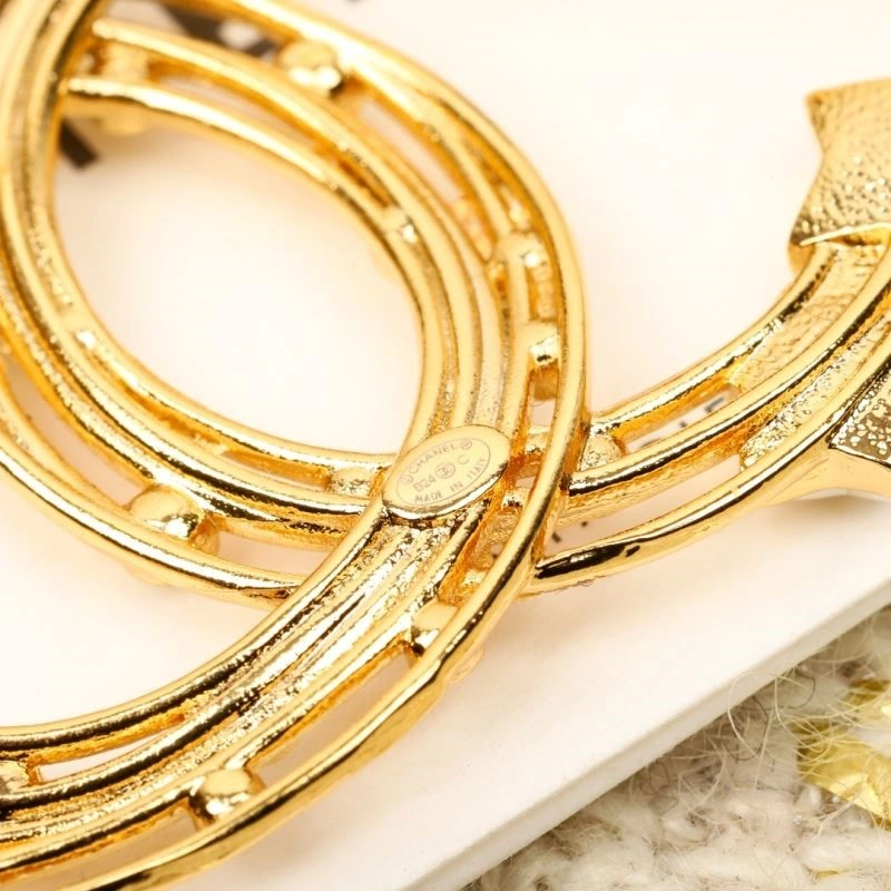 High accuracy Chanel Brooches