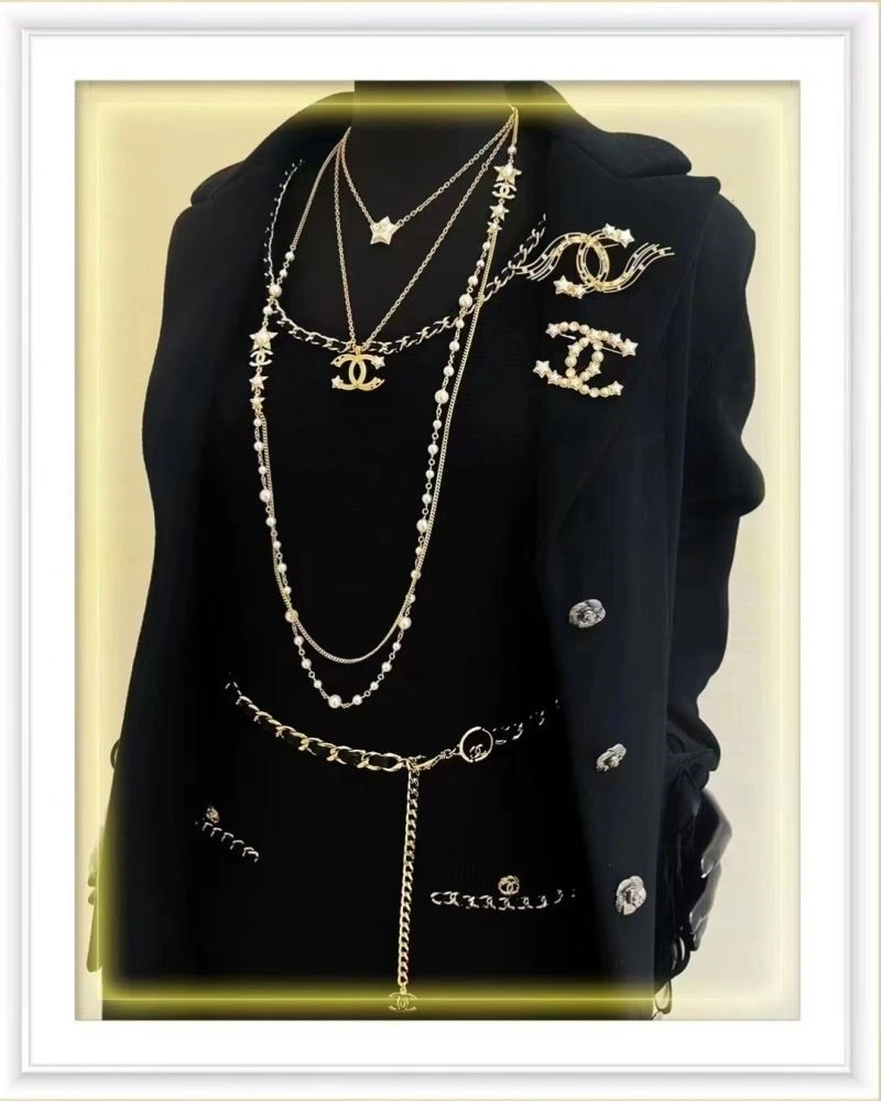 High accuracy Chanel Brooches