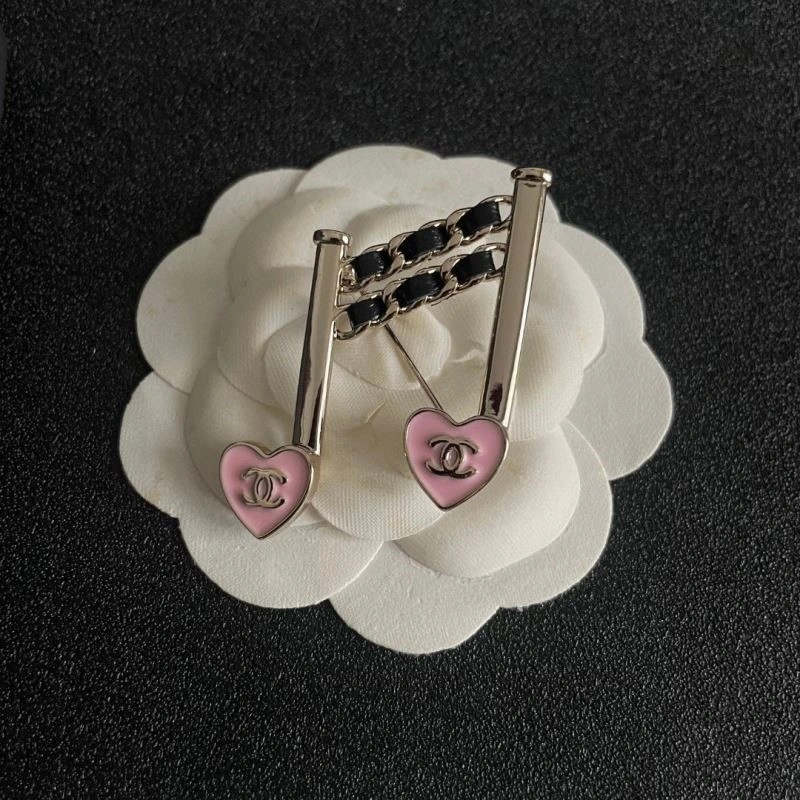 Brand-original Chanel Brooches
