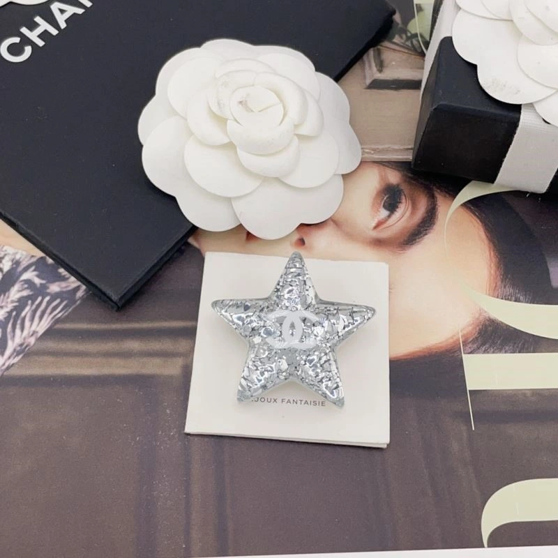 Brand-original Chanel Brooches