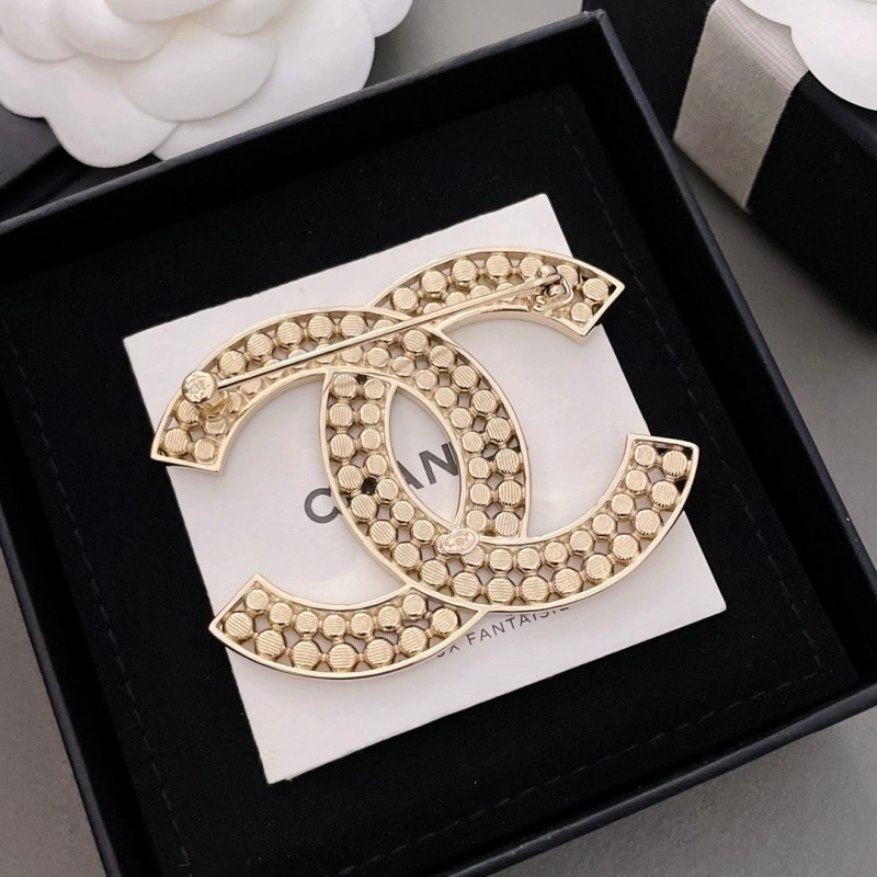 High fidelity Chanel Brooches