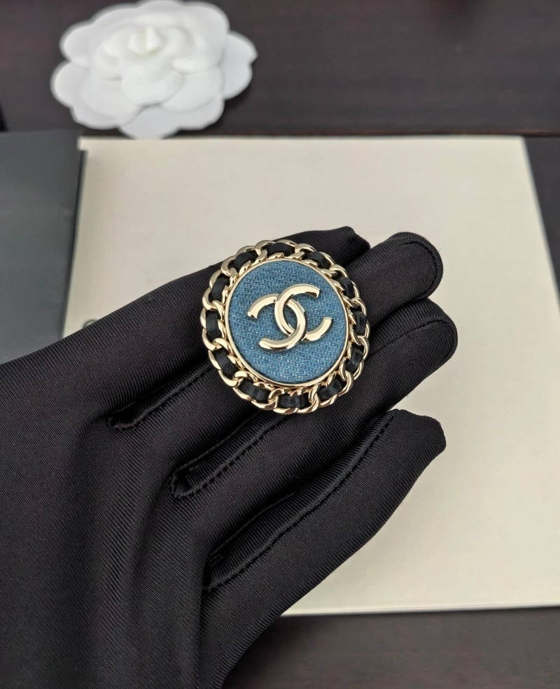 Precise copy Chanel Brooches