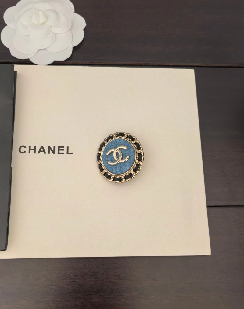 Precise copy Chanel Brooches