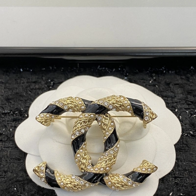 Brand-original Chanel Brooches