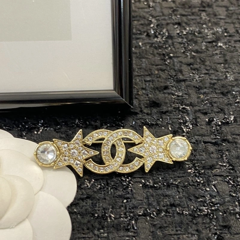 Accurate model Chanel Brooches