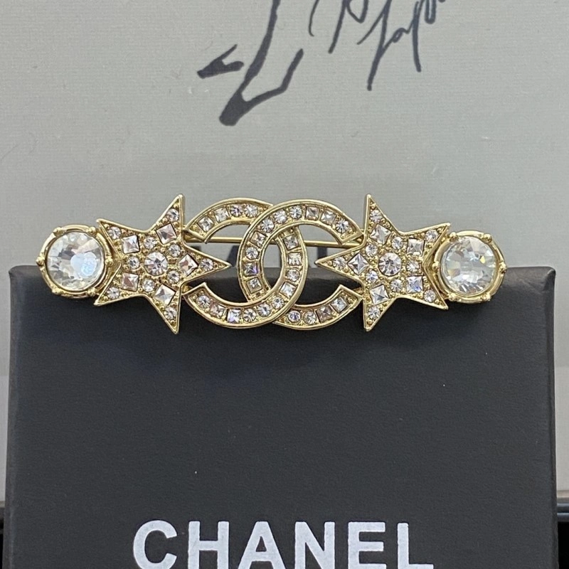 Accurate model Chanel Brooches