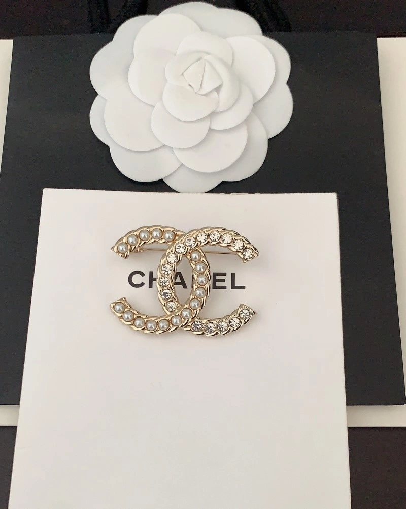 Cut-rate Chanel Brooches
