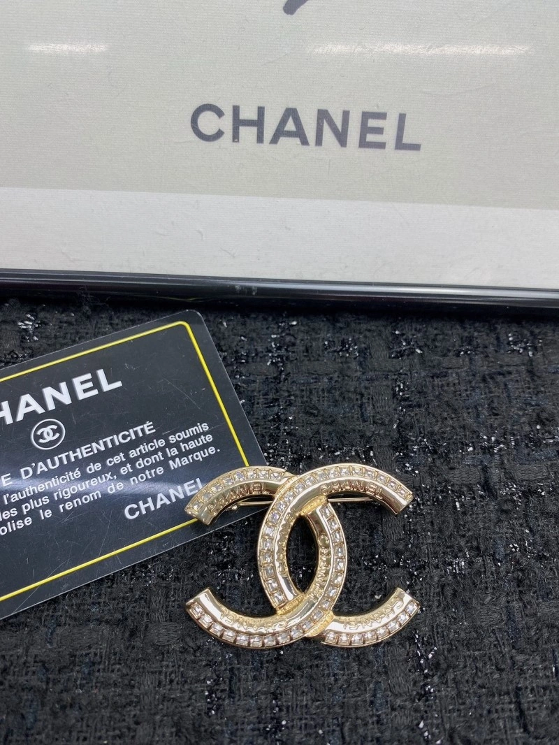 Exact replica Chanel Brooches