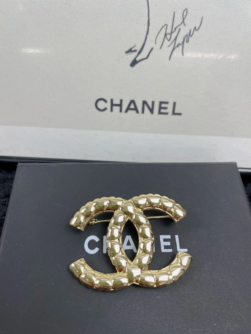 Exact replica Chanel Brooches
