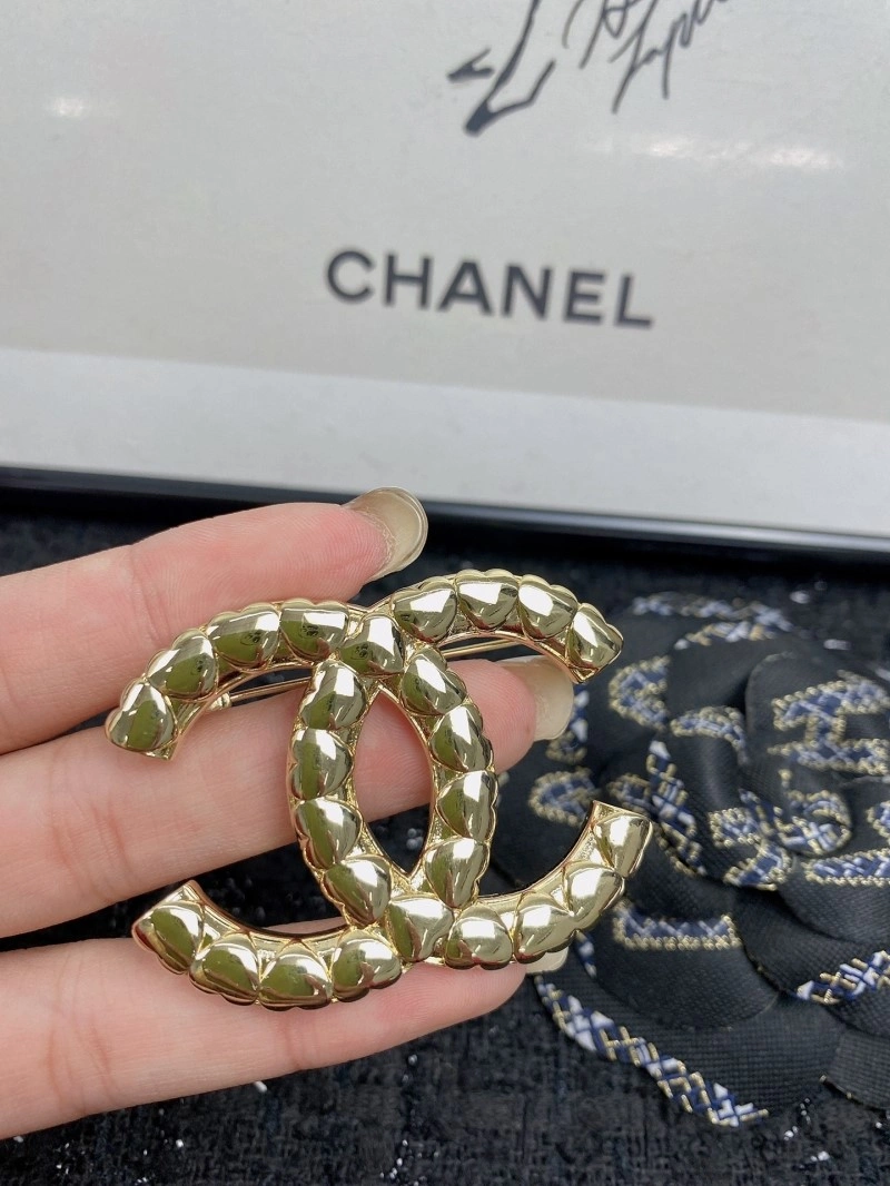 Exact replica Chanel Brooches